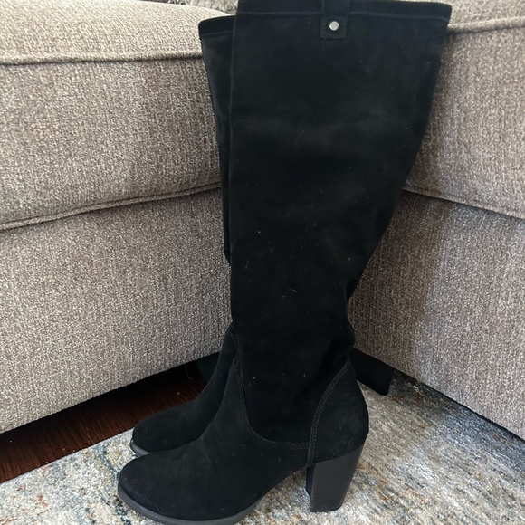 UGG | Shoes | Ugg Ava Tall Suede Boot Size 95 | Poshmark